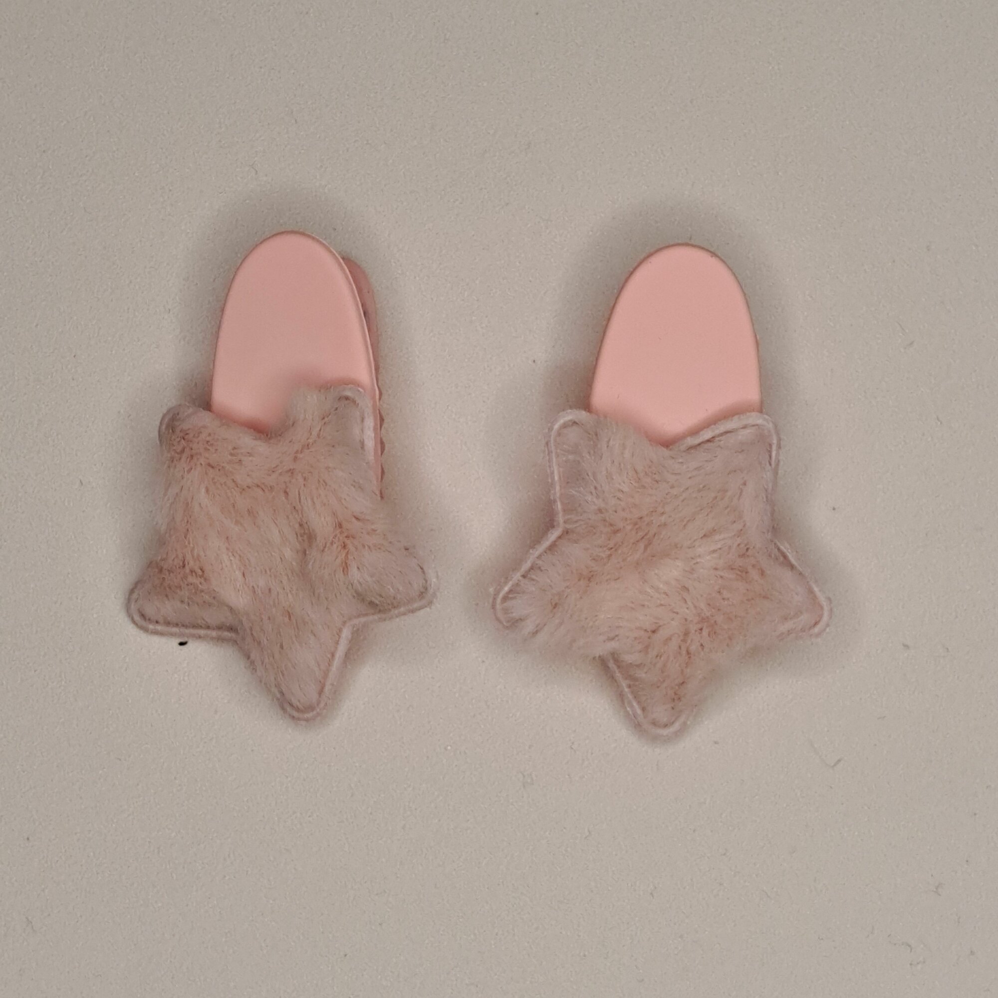 Заколка-зажим для волос, с меховой звездочкой, пластик, 2 шт.