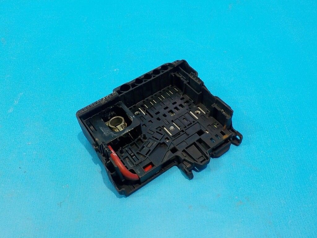 Блок предохранителей передний OPEL Meriva B 2010-2018 13362765 - Б/У