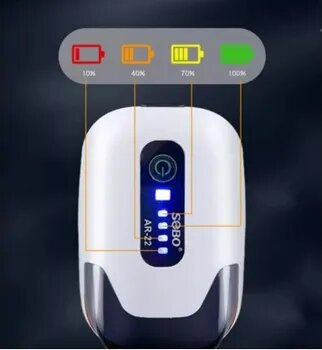 Аэратор (компрессор) переносной для живца со встроенным аккумулятором выхода.