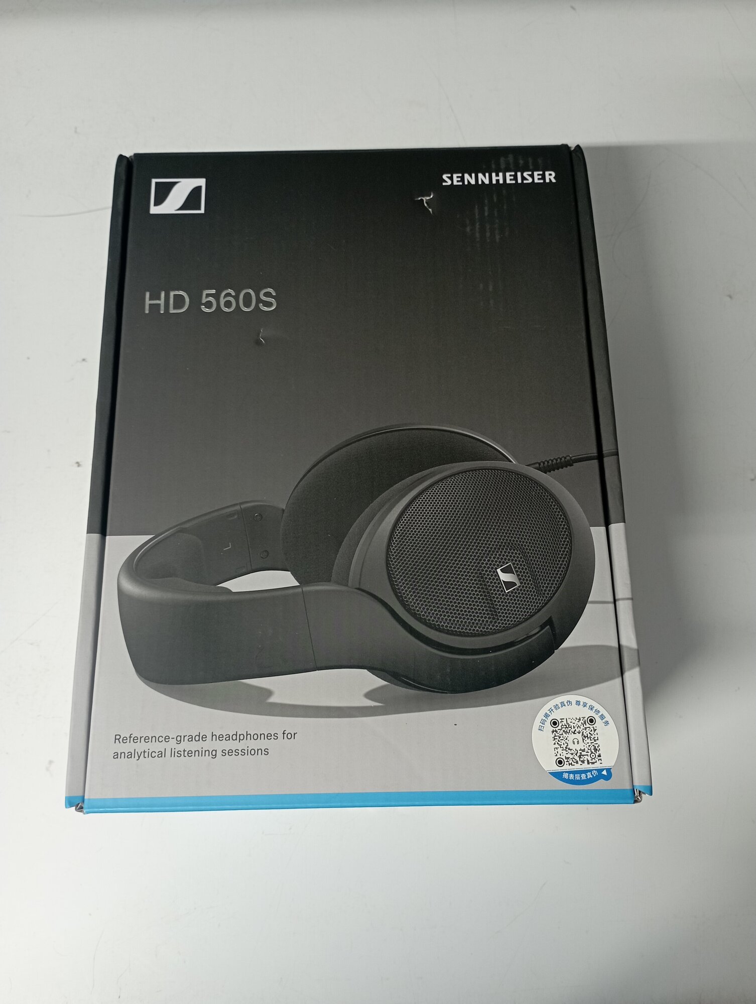 Наушники Sennheiser HD 560S, черный