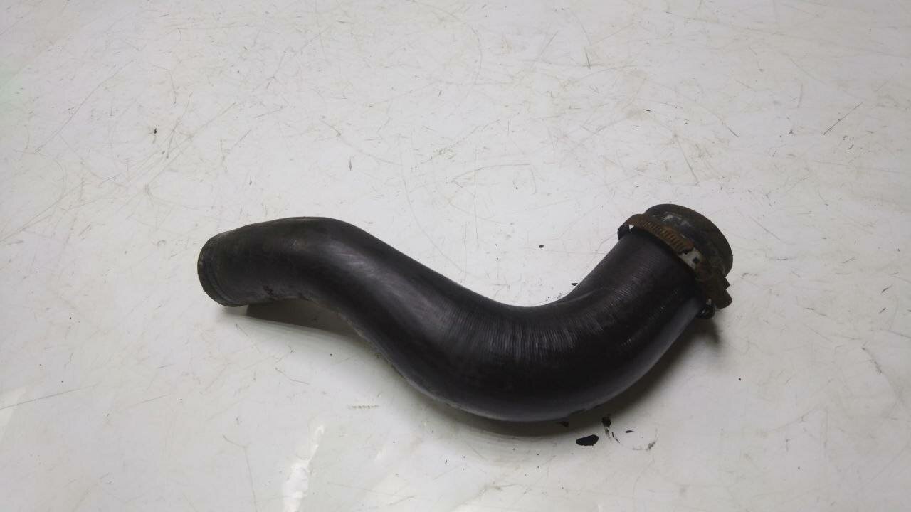 Патрубок интеркулера Ford