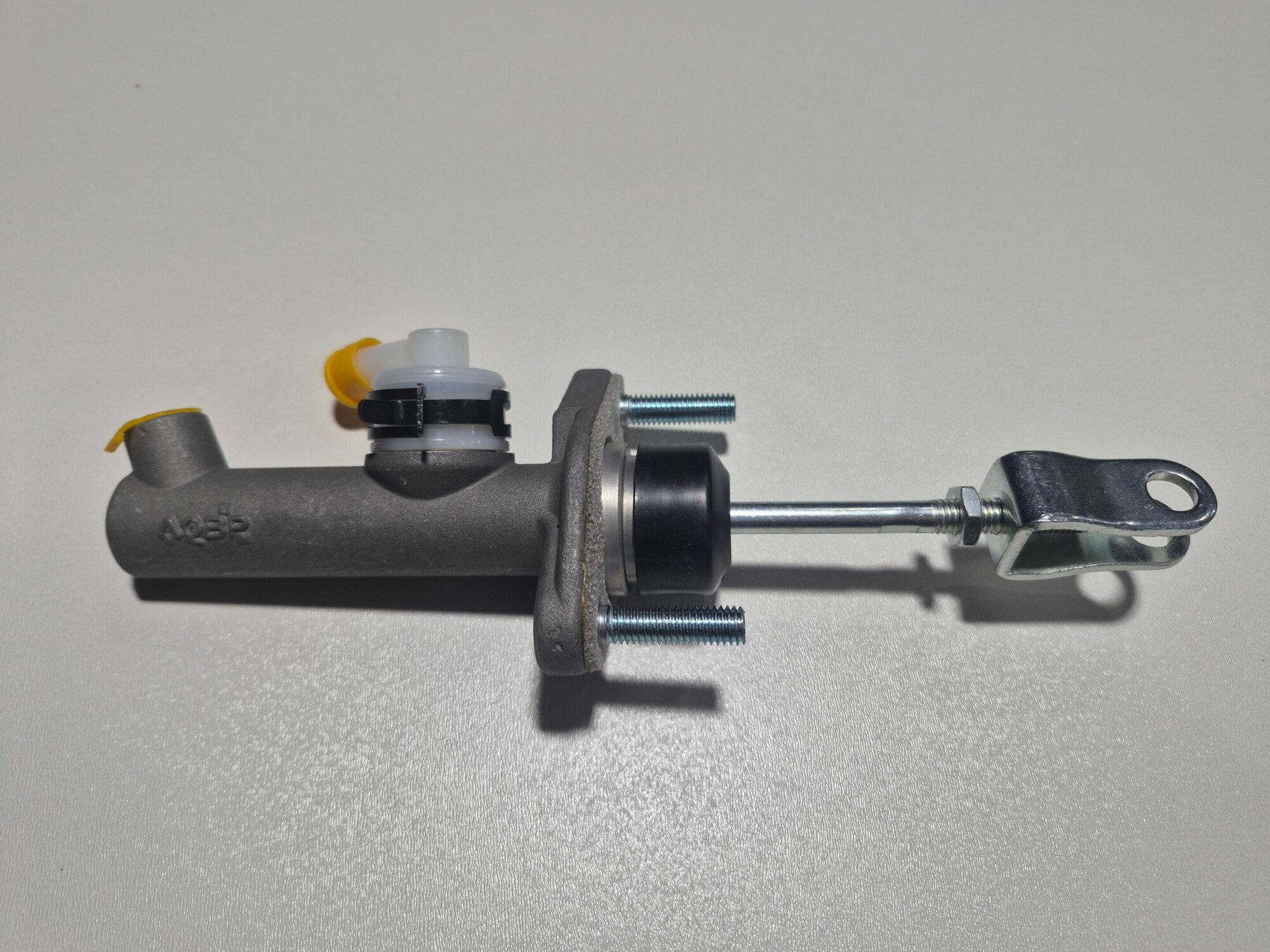 Цилиндр сцепления главный JAC S3 FL [1.6 16V 6MT внедорожник] 1608100U8510