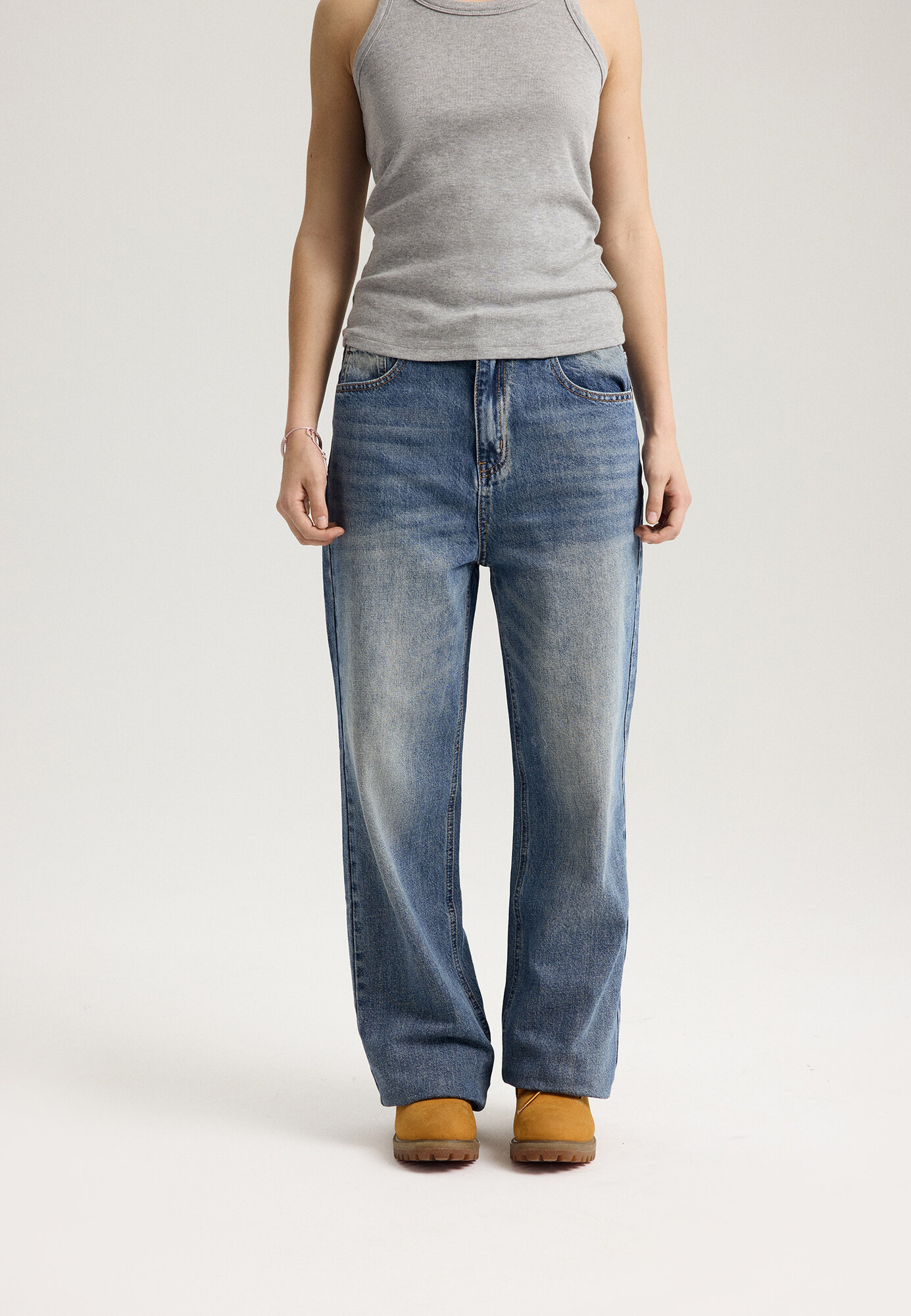 Джинсы багги 