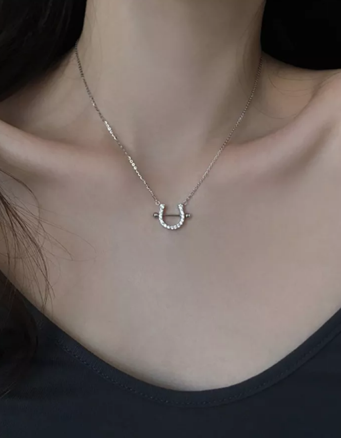 Колье, фианит