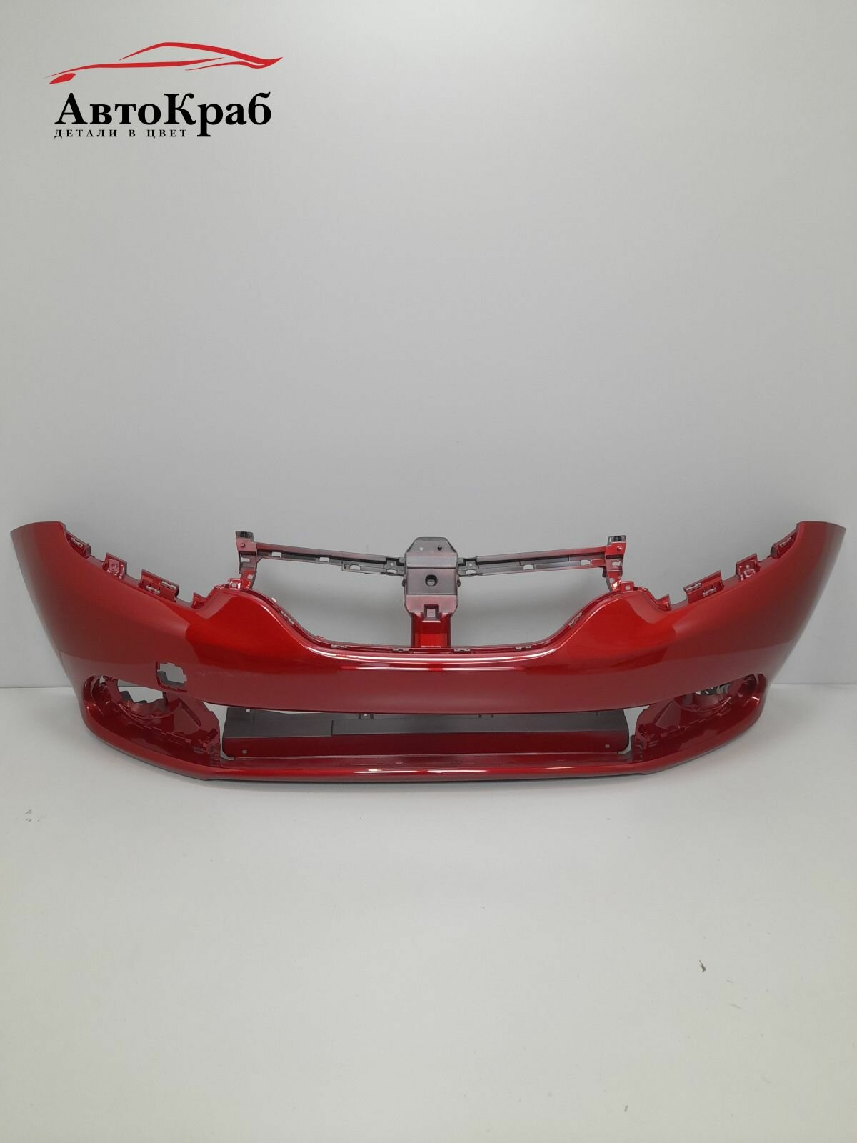 Бампер передний в цвет для Рено Логан 2 рестайлинг 2018 - 2022 г. B76 - красный