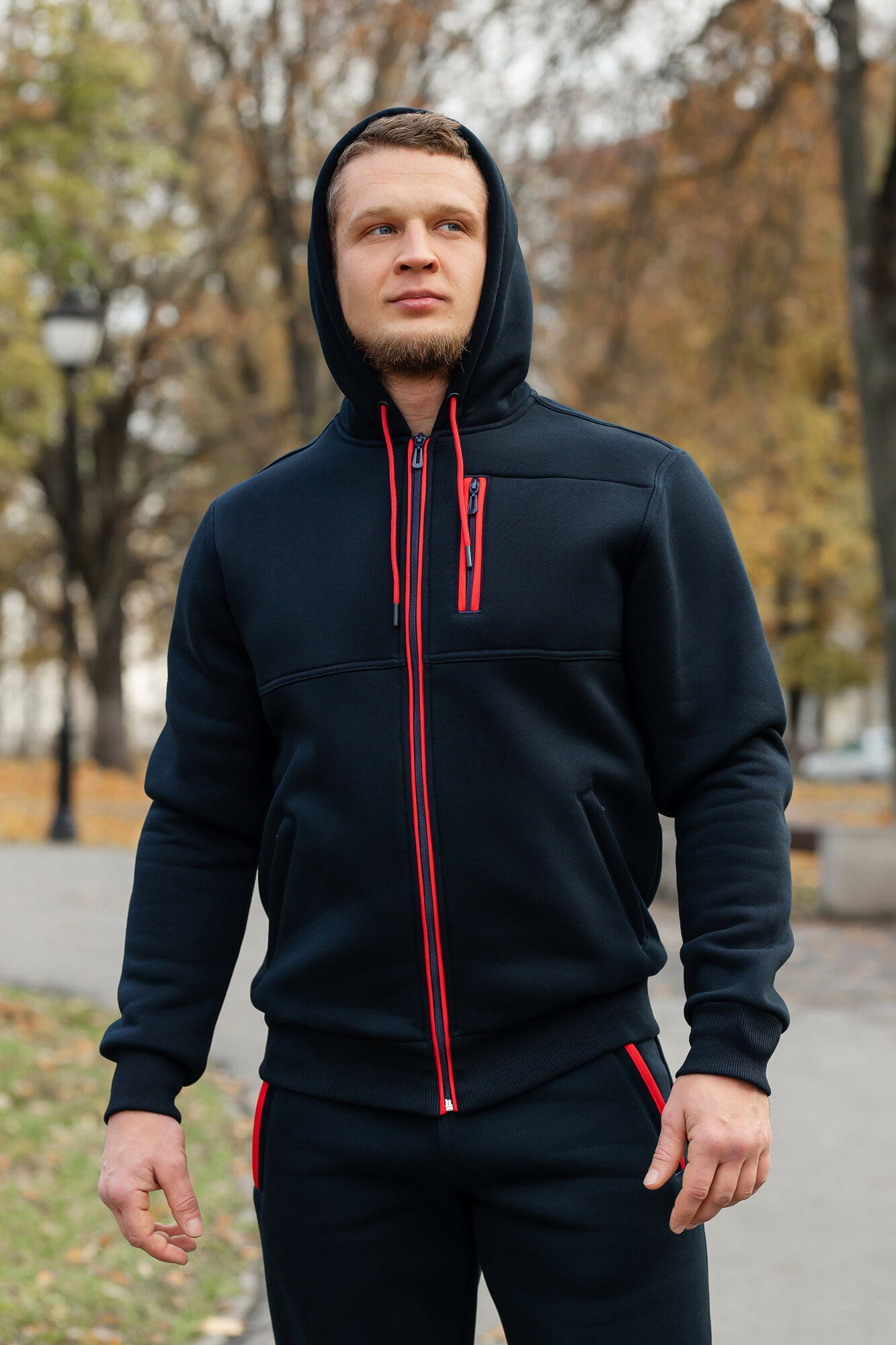 Костюм спортивный