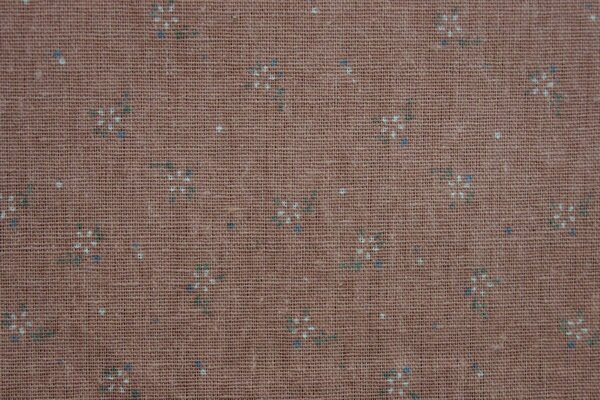 Ткань "ДЕКОР-7/12" с принтом "Цветочки", 50*50см +/-2см (60%лен,40%хлопок), цв. коричневый, уп. 1 шт