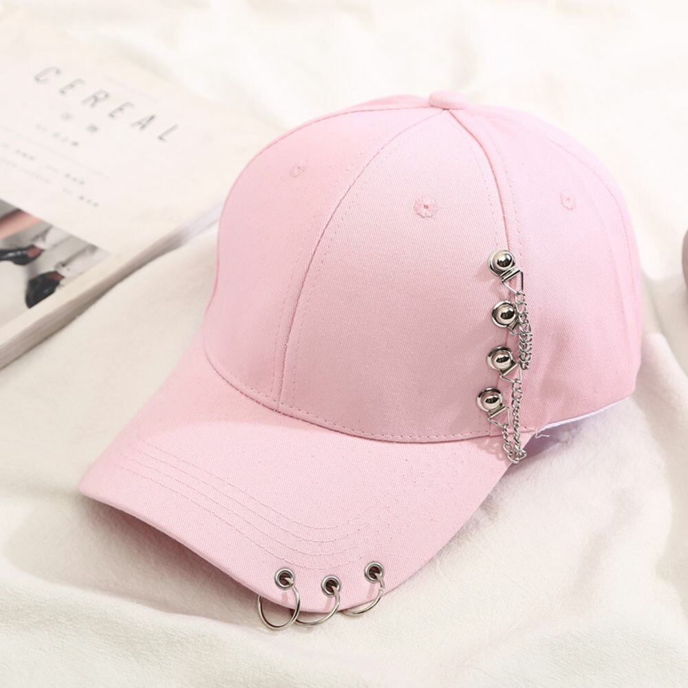 Модная бейсболка с железным кольцом и солнцезащитным козырьком