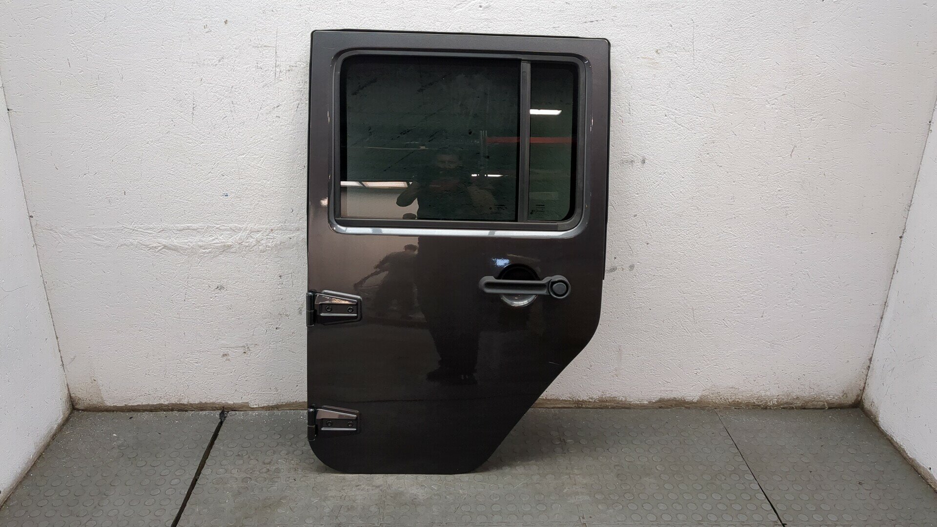 Дверь боковая (легковая) левая задняя Jeep Wrangler Б/У