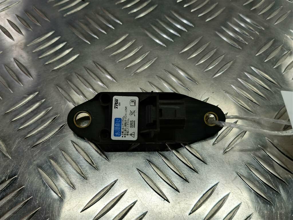 Датчик удара (AIR BAG) Б/У для HONDA Accord VII рестайлинг (2005—2008) 77970SEAJ81