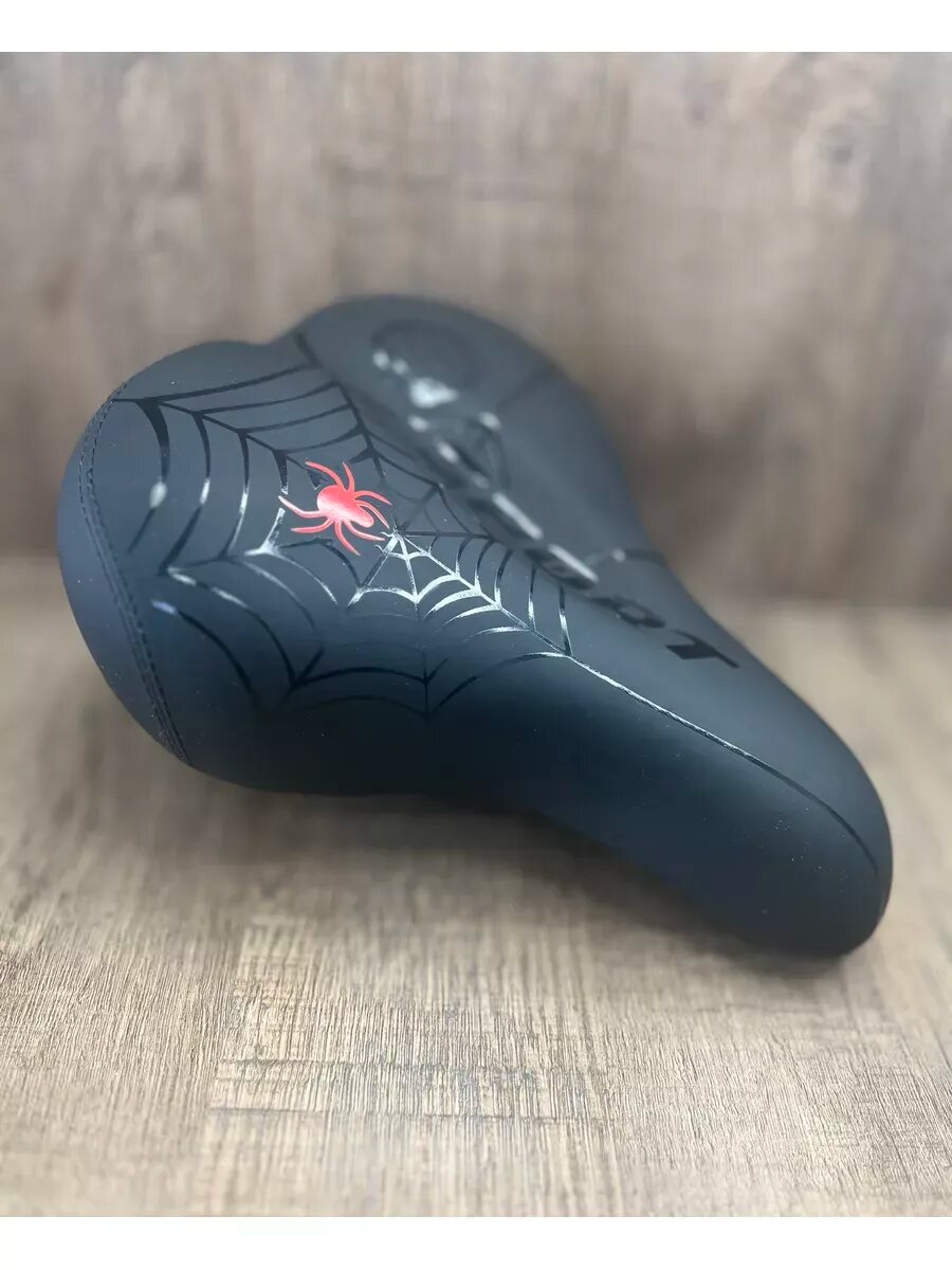 Седло для велосипеда "MTB Spider" red, гелевые вставки, стоп сигналом.
