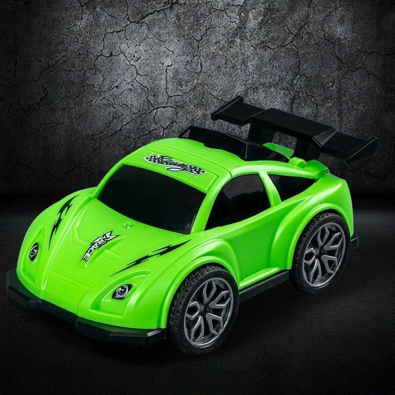 Игрушечная машина для мальчиков с инерционным двусторонним трюком, переворачивающаяся внедорожная с четырьмя колесами детей в возрасте от 0-6 лет