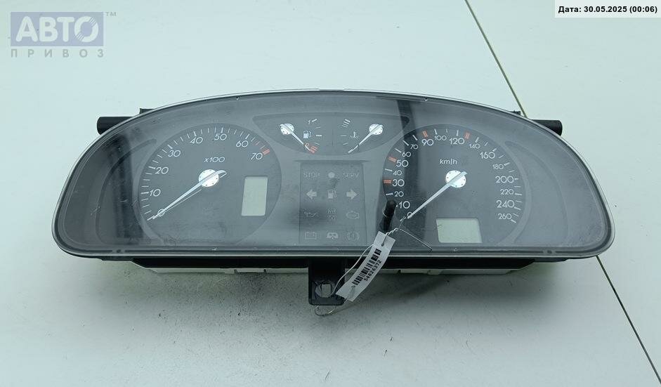 Щиток приборный (панель приборов) Renault Laguna 2 (2001-2007)