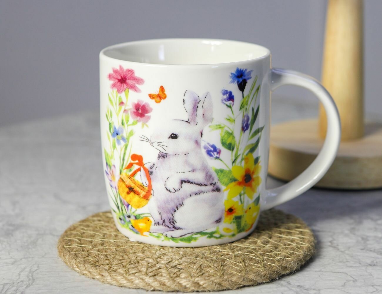 Фарфоровая чашка кролик С корзинкой, 370 мл, Koopman International Q75600580-1