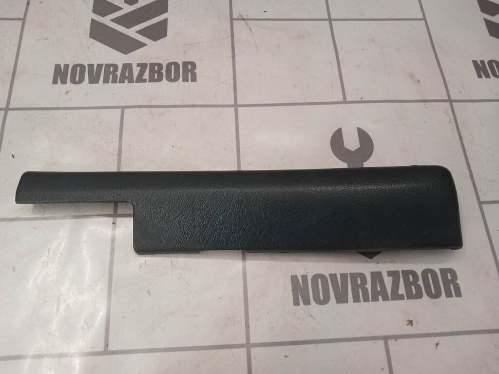 Накладка декоративная VW Golf 3 Vento 91-97