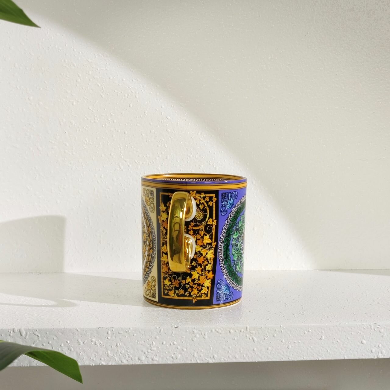 Калейдоскоп басика, костный фарфор, кружка