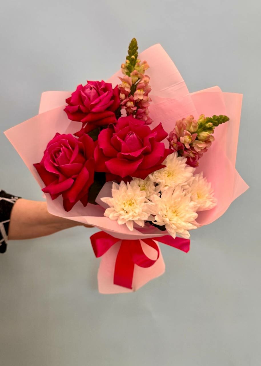 Букет "Нежная Элегантность", хризантемы, розы, антуриум, для учителя/мамы/любимой