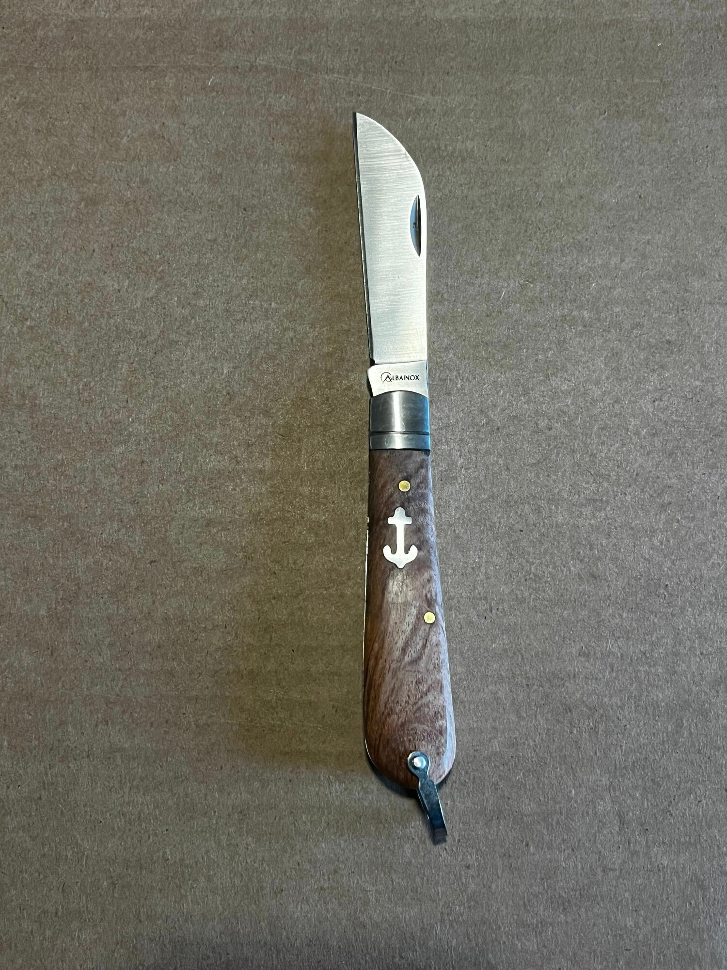 Нож складной с якорем