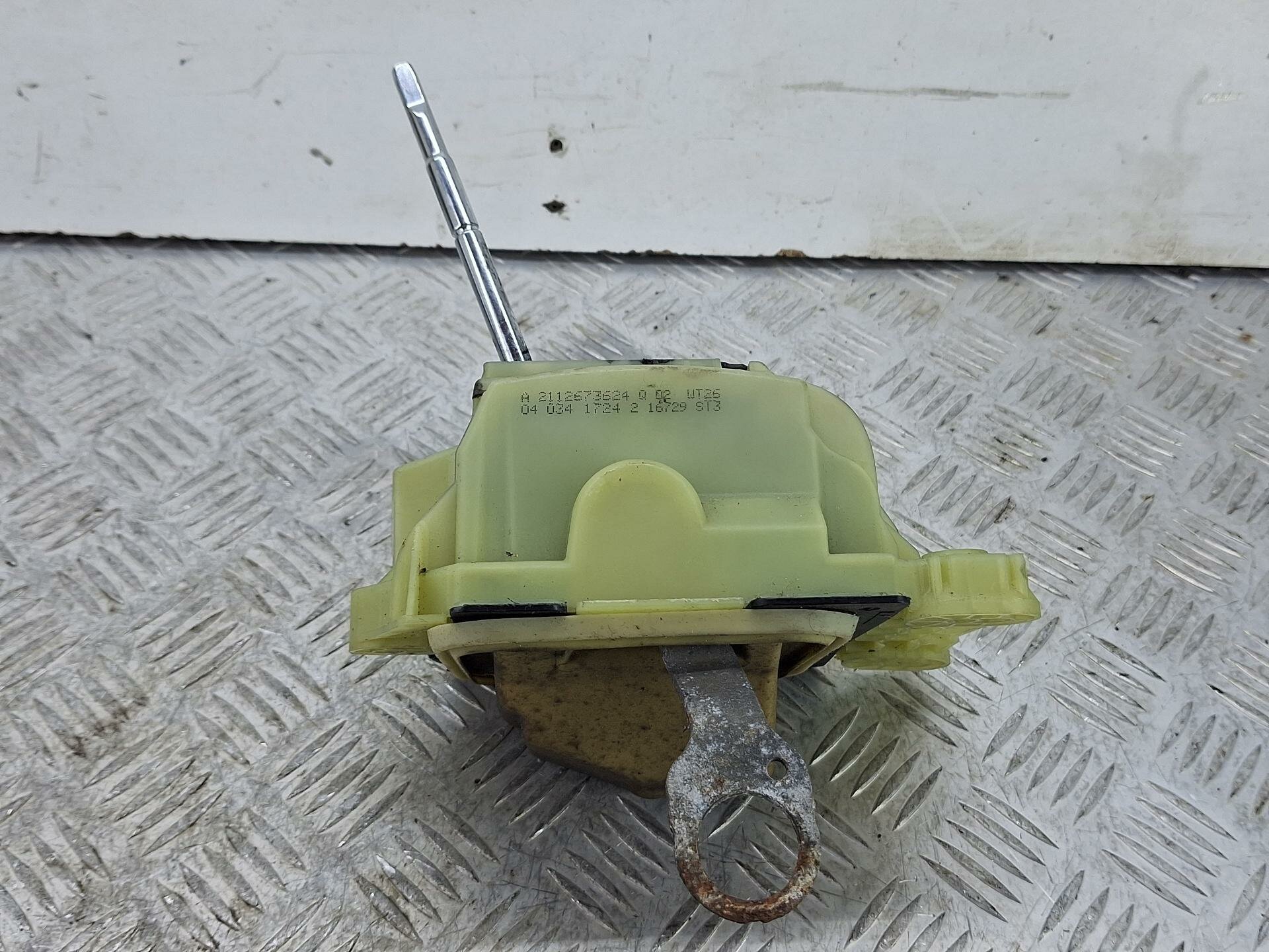 Кулиса КПП Mercedes-Benz E W211 2004 A2112673624