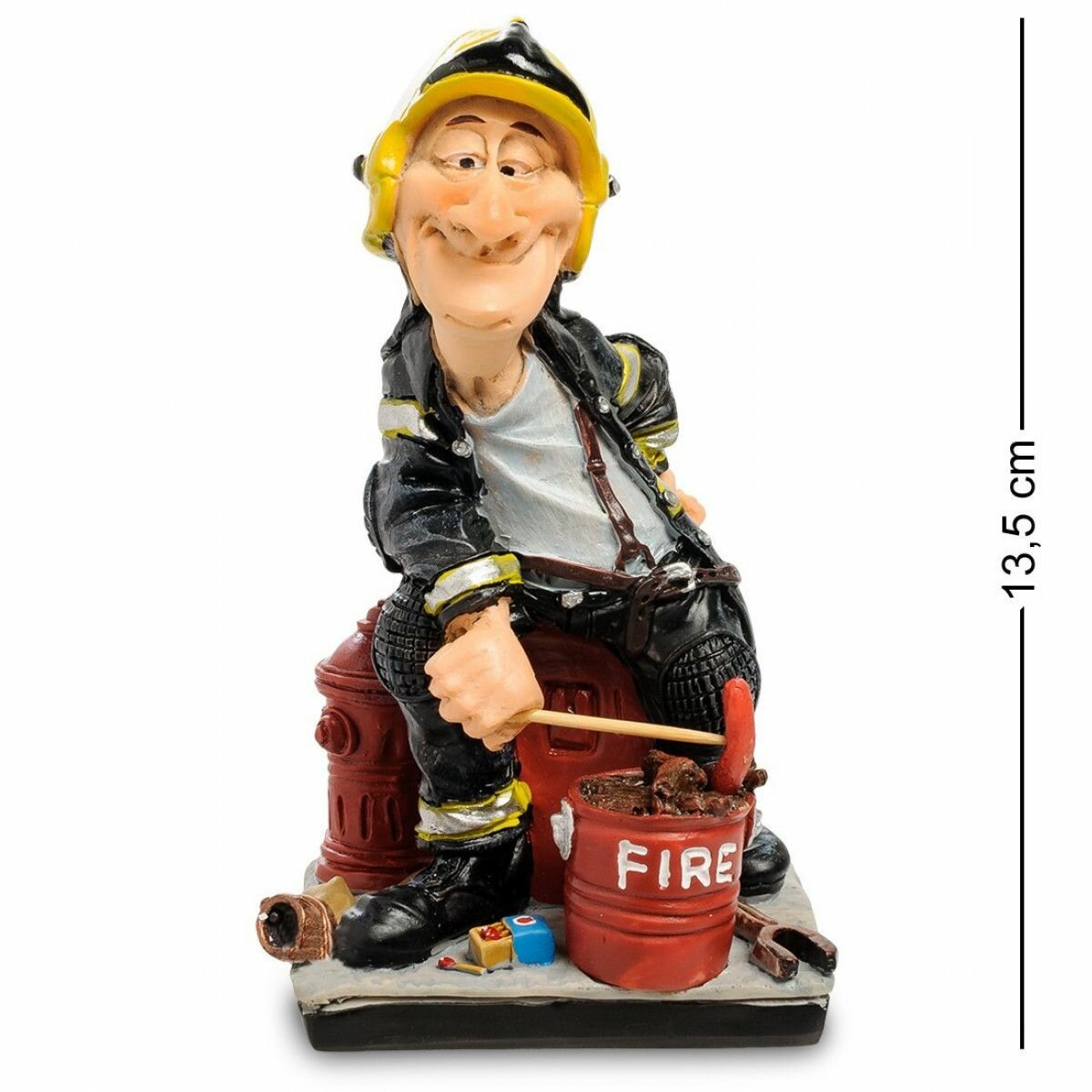 Статуэтка Пожарный