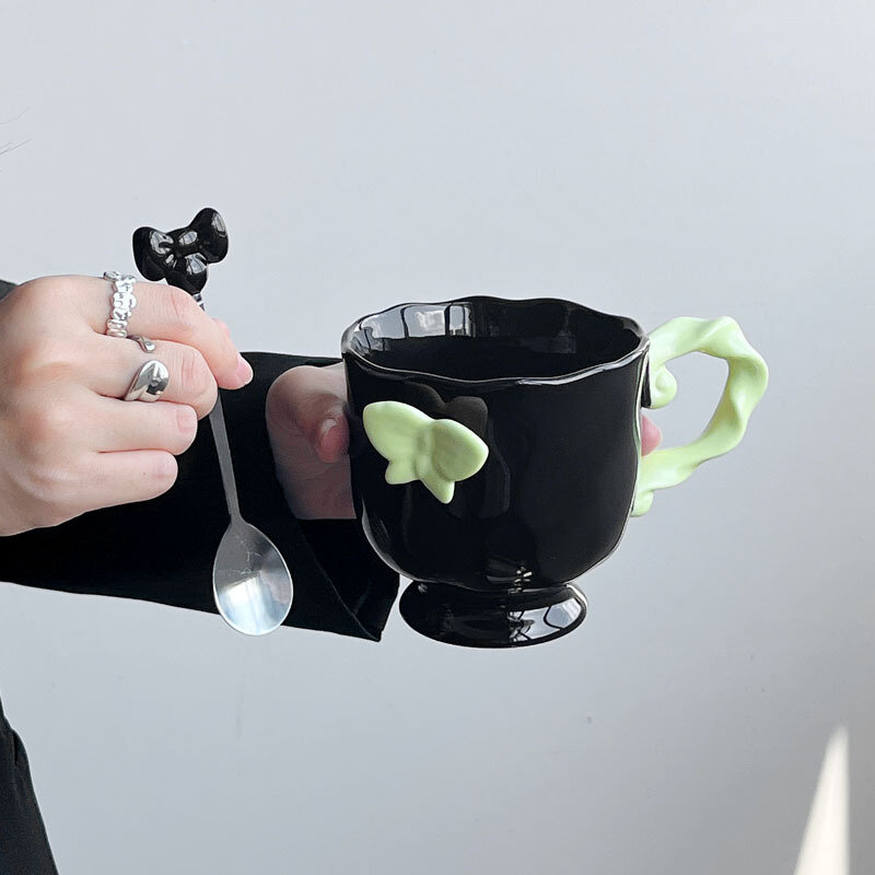 Кружка в стиле ретро с бабочкой, художественная кружка, высококачественная керамическая кружка для офиса, идеально подходит для кофе, завтрака и овсянки.