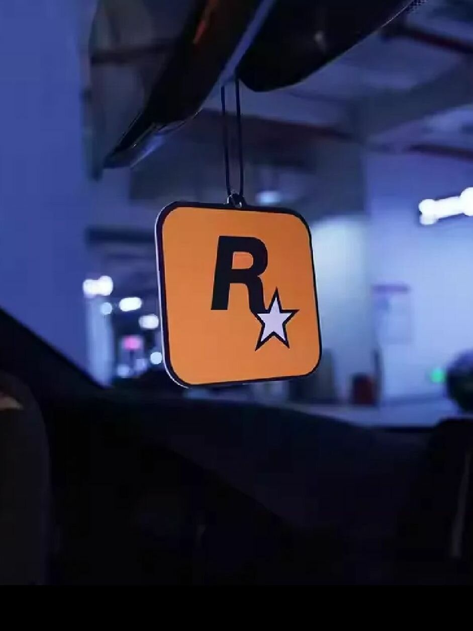 Подвеска Rockstar Games в машину (без веревки)