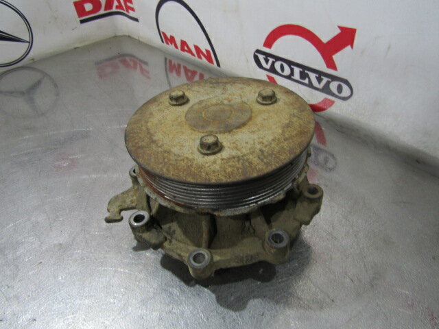 Насос системы охлаждения двигателя D2066 MAN TGA, TGS, TGX, есть сколы на шкиве