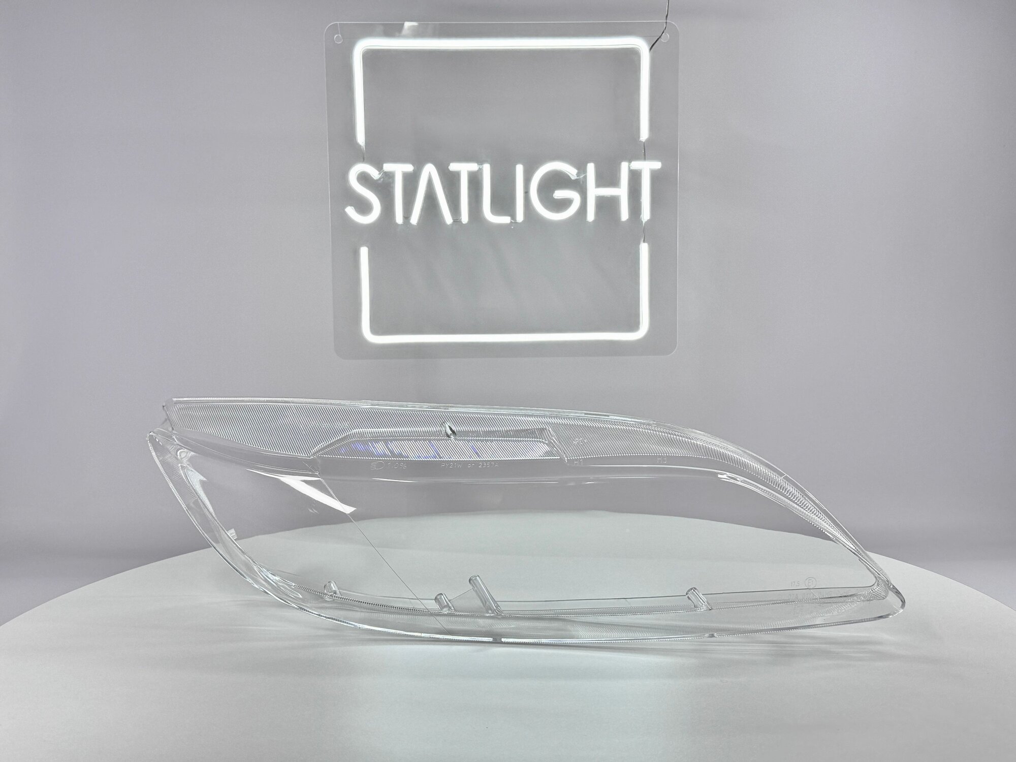 Правое стекло для Mazda 6 I (GG) 2002-2008