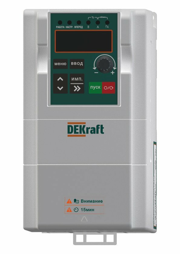 Dekraft Преобразователь частоты DEKV060-1.5кВт 3 фазы 380В с торм. модулем, DEKV060G1R5T4B