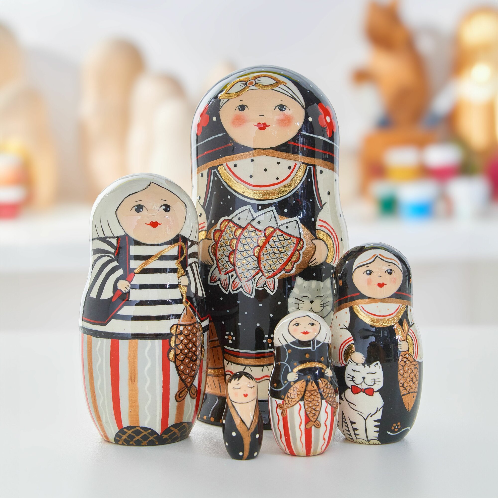 Матрешка деревянная детская развивающая игрушка Рыбка 5 мест 11 см Орнамент