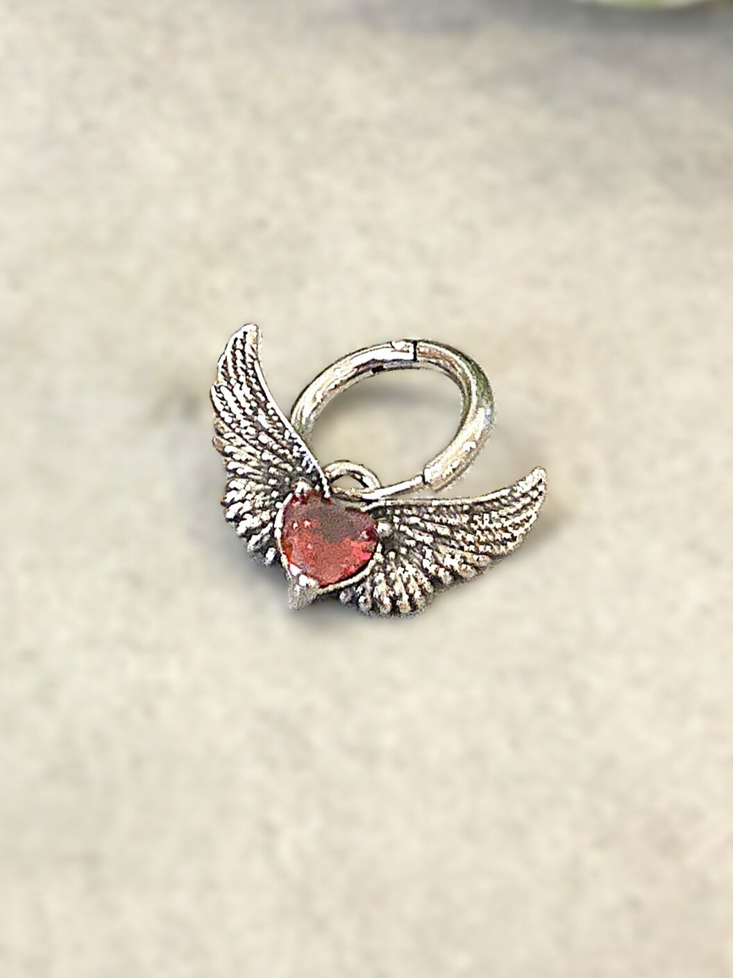 Моносерьга, фианит, искусственный камень