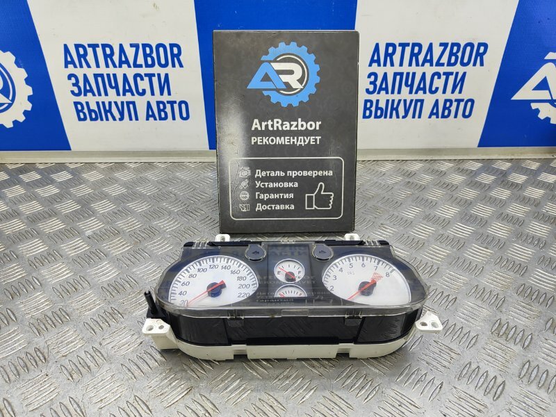 Б/У Панель приборов Mitsubishi Outlander CU / Мицубиши Outlander CU 2.4 4G69 165 Л.С 2005