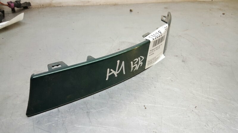 Накладка на бампер Audi А4 8D2 AEB 1994 задн. прав. (б/у)