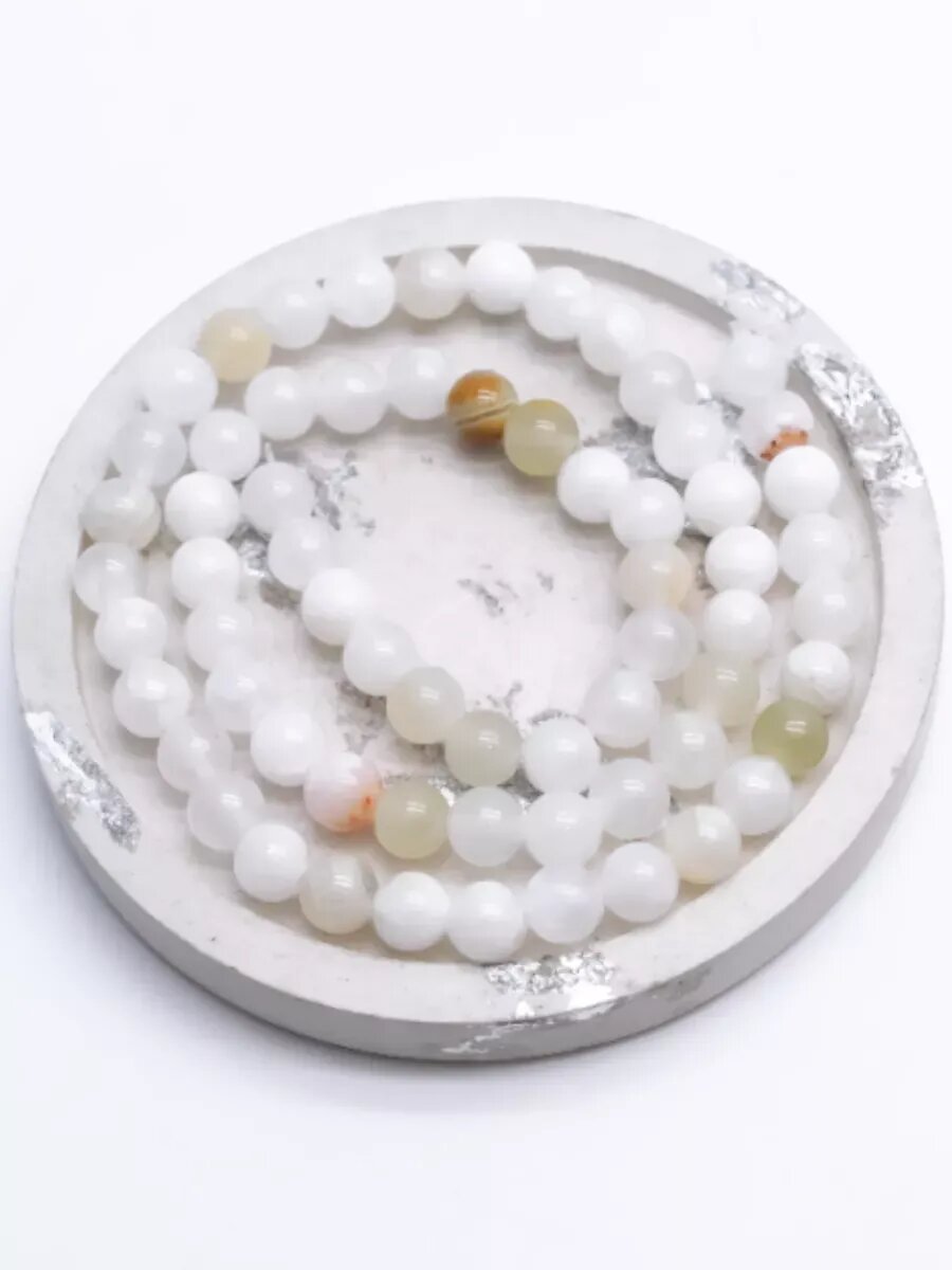 1451 Бразильский натуральный круглый оникс белый 6 мм 1 нить