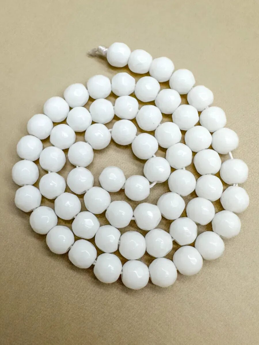 0278 Молочный агат для Овна Льва Козерога Стрельца 6мм 1нить