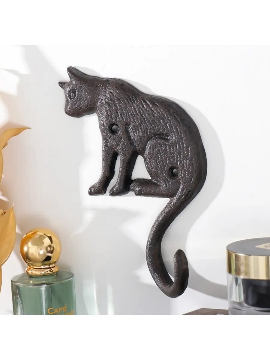 Декоративный металлический крючок "Кошечка" для интерьера