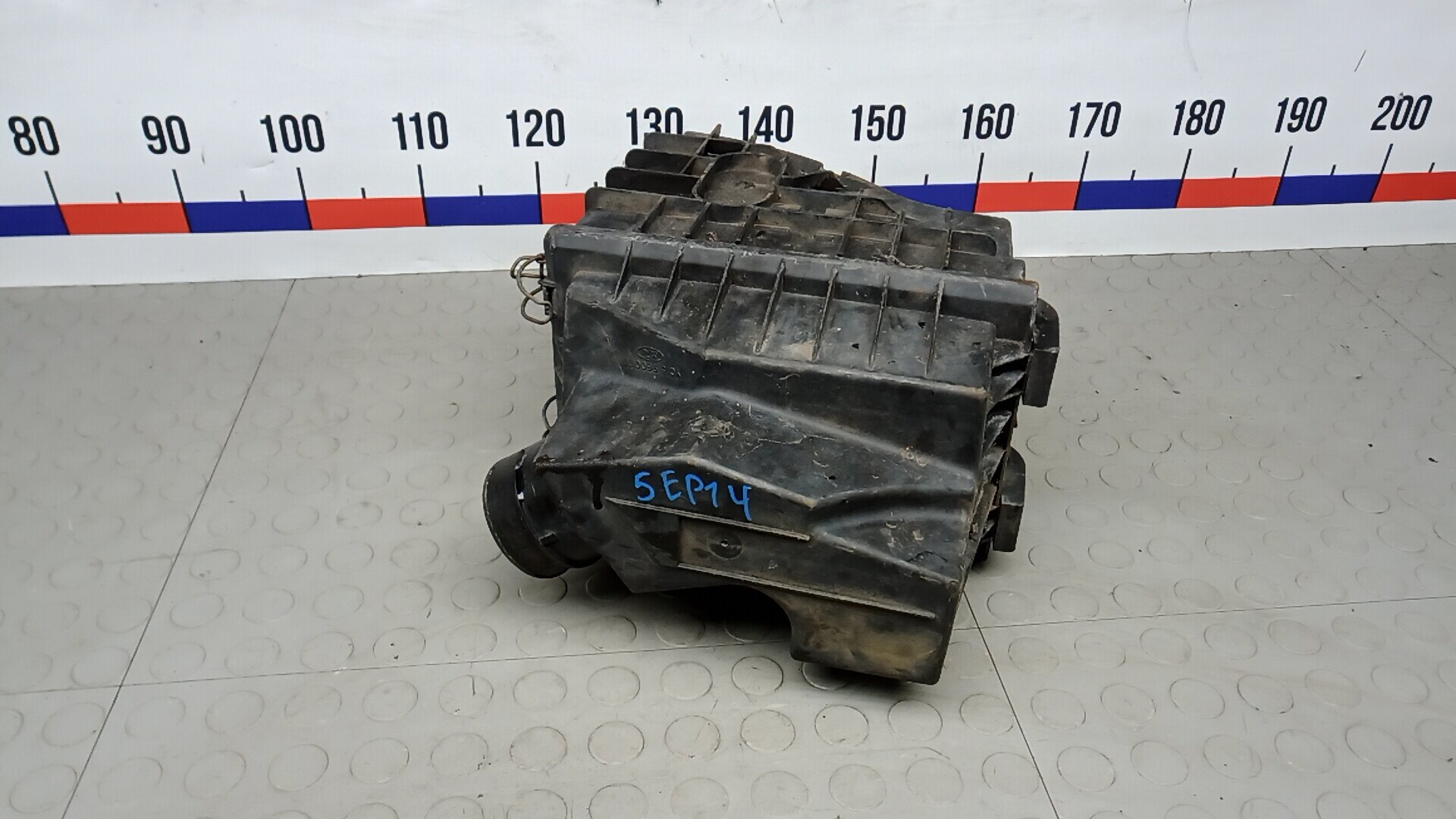 Корпус воздушного фильтра FORD TRANSIT 6