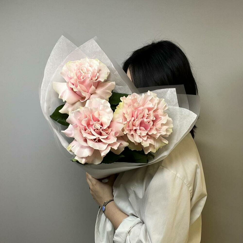 Комплимент с французскими розами