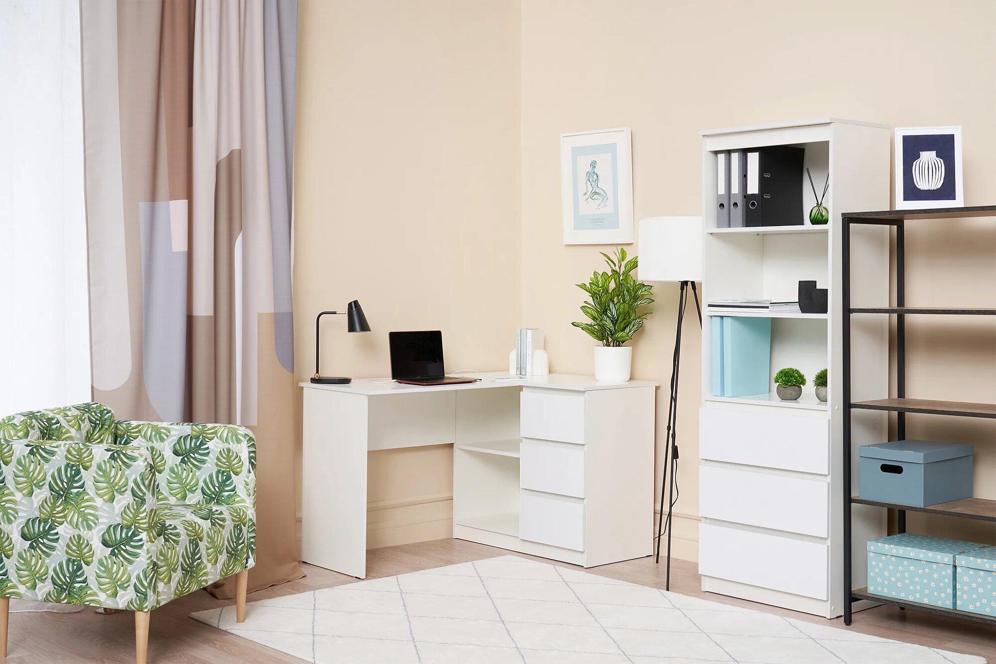 Стол письменный "Челси", угловой, с ящиками, ЛДСП, белый, 130х52х76см