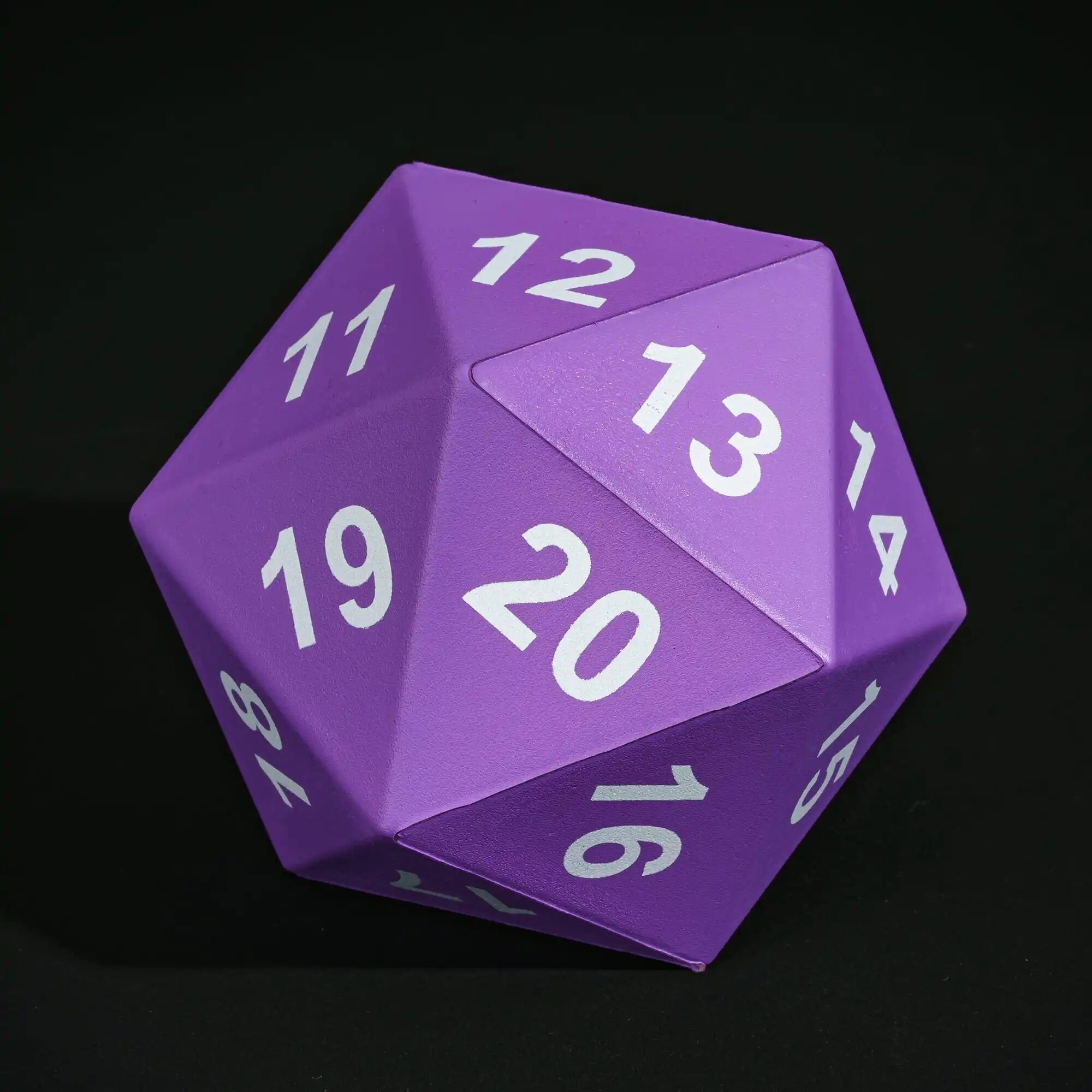 Кубик D20 фиолетовый 80 мм