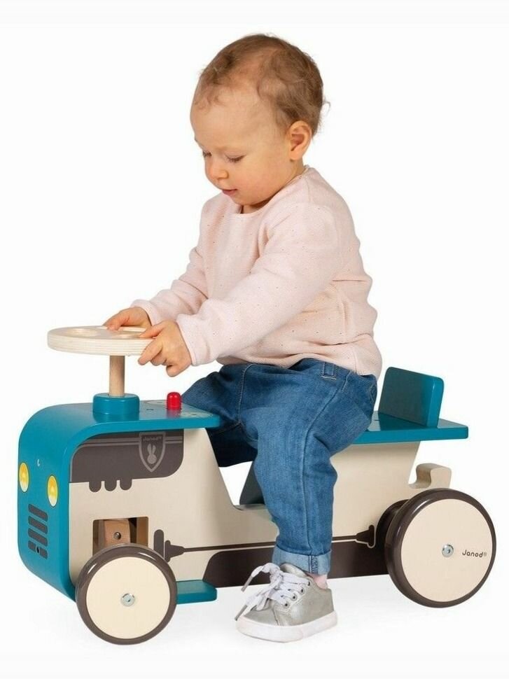 JANOD Деревянная каталка-трактор с рулём, звуковым сигналом и резиновыми колёсами для детей от 1 года