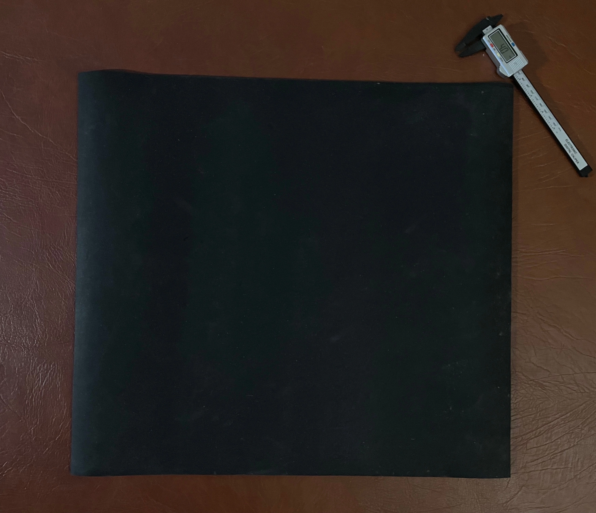 Техпластина резиновая(некондиция) "Rubber Craft" 500x550x4 мм