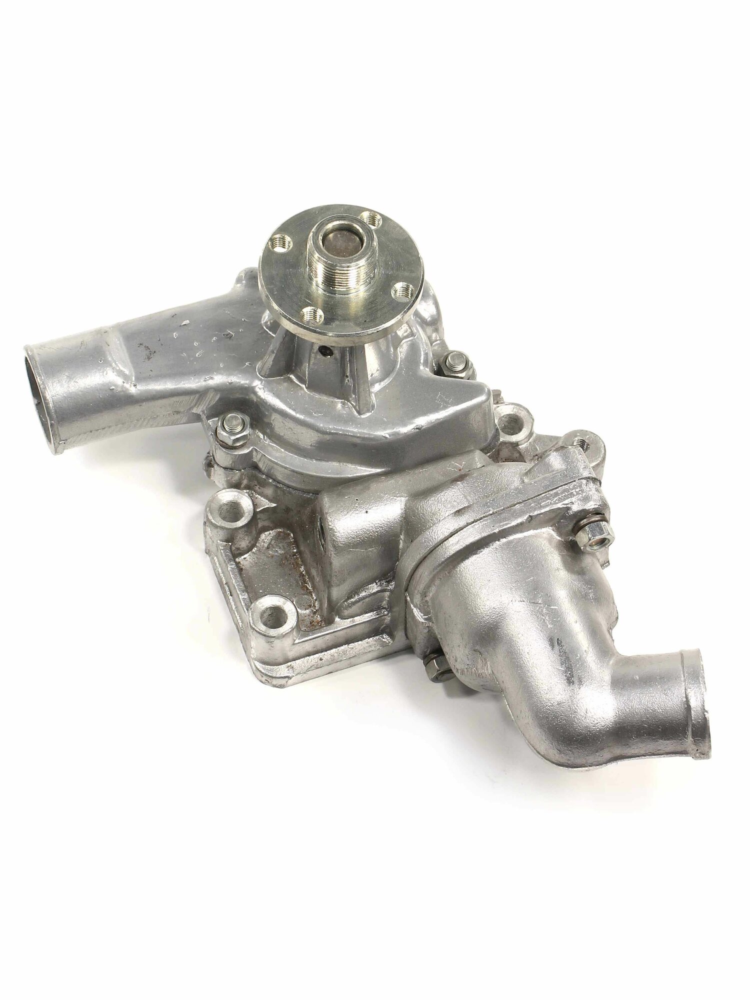 Помпа двигатель 417 (90 л. с) в сборе (корпус+ термостат)