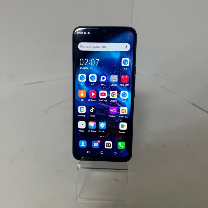 Смартфон Tecno Spark 8C 4/64 Черный