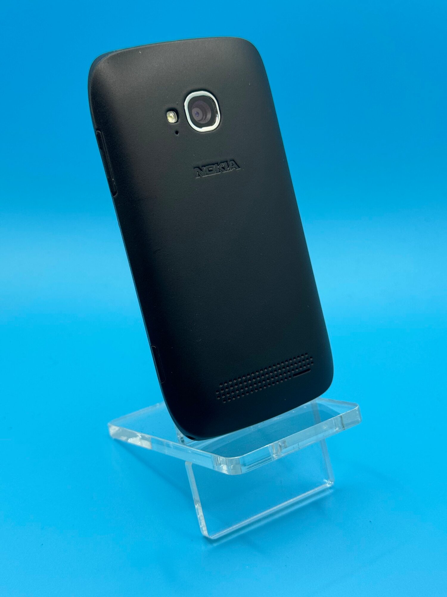 Смартфон Nokia Lumia 710