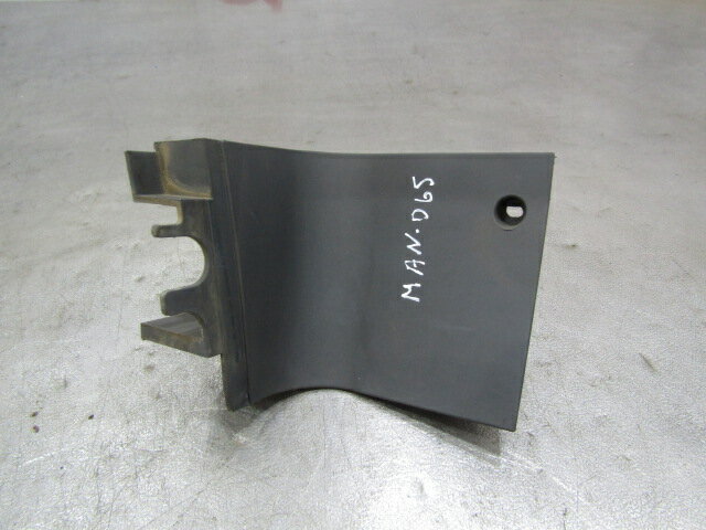 Накладка задней стенки верхняя угловая левая MAN TGS, TGM, TGL, TGA, TGX