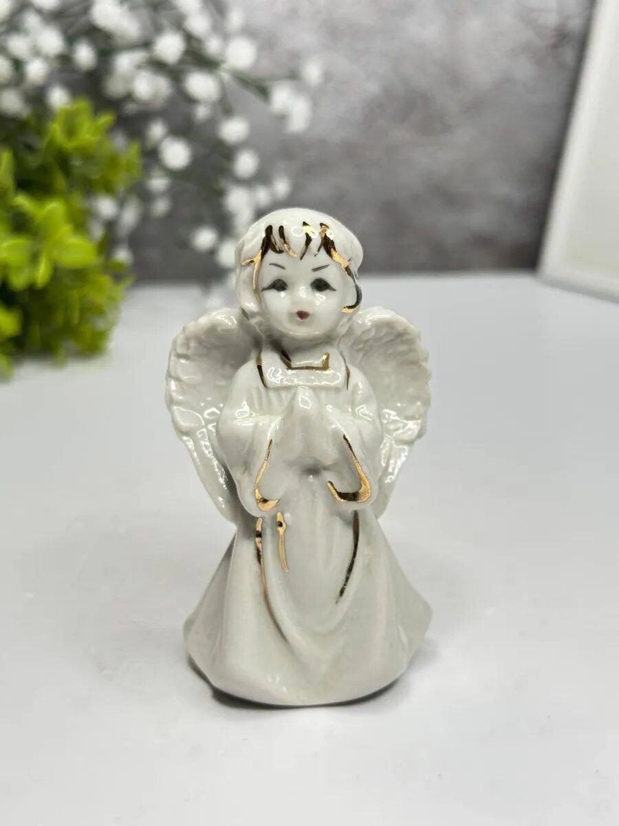 Фигурка декоративная фарфоровая, Ангел молится, Кисловодский фарфор