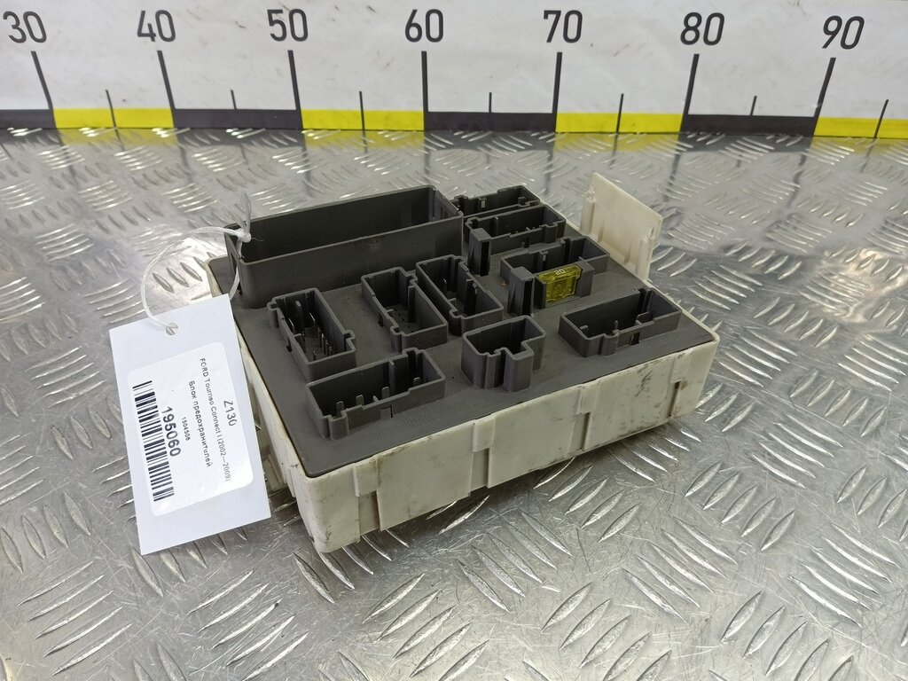 Блок предохранителей Б/У для FORD Tourneo Connect I (2002—2009) 1504506
