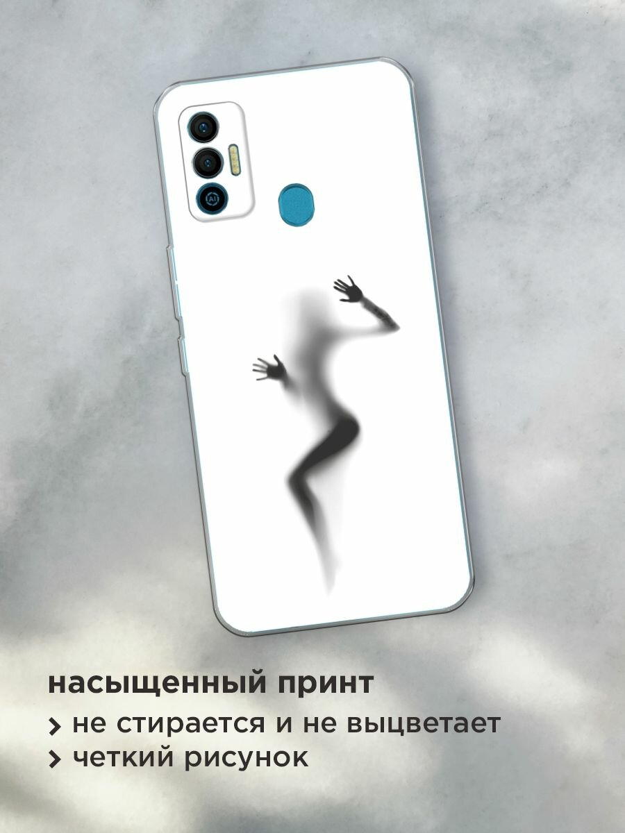 Чехол на Tecno Spark 7 / Техно Спарк 7 с принтом "Девушка в душе" — фото 1