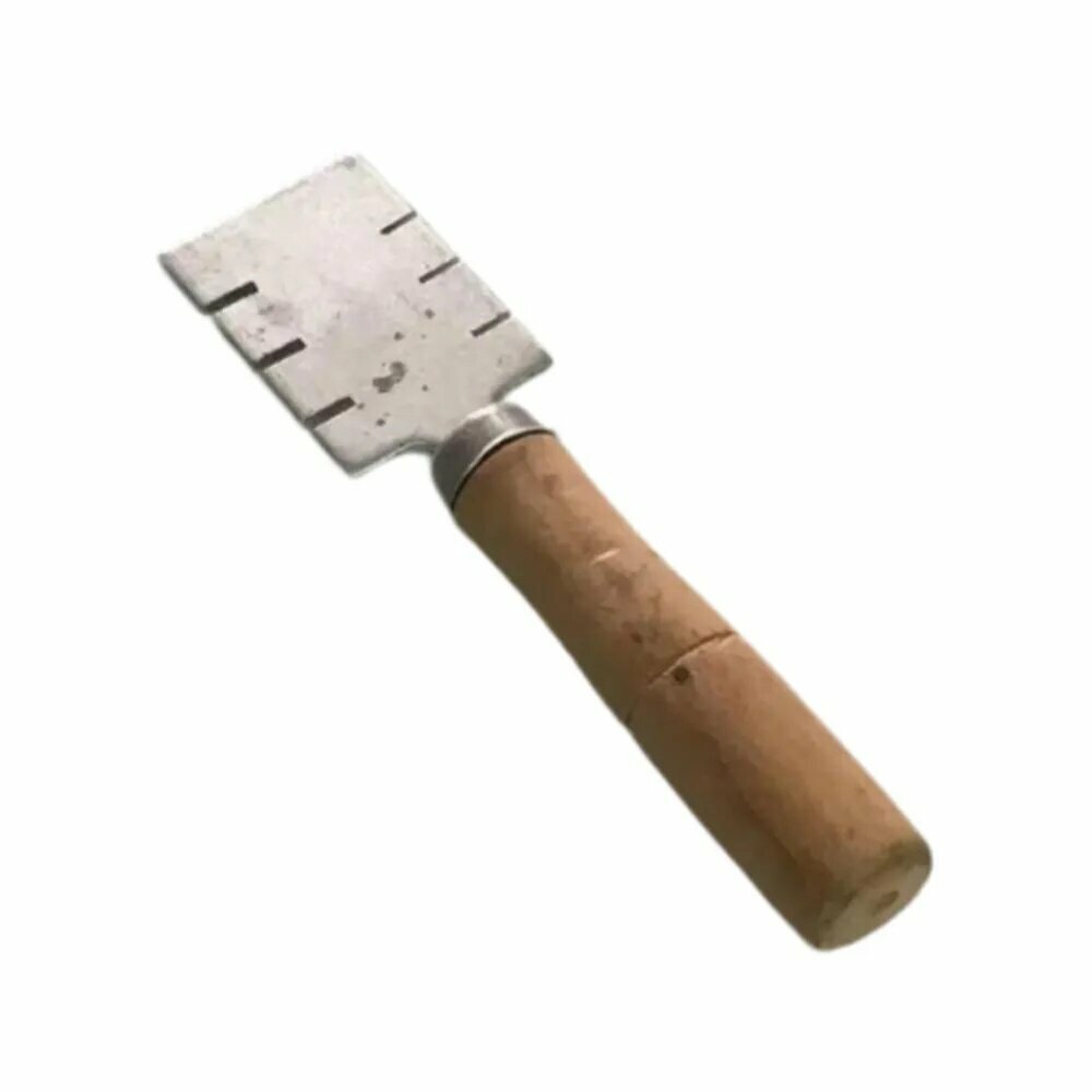 Инструмент для разводки зубьев пил